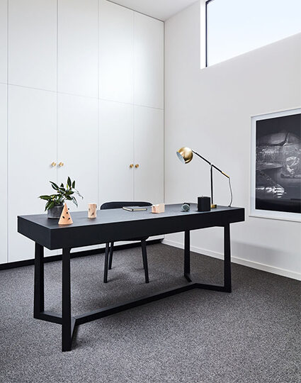 Vessel Desk / Desks / Camerich / Henri Living