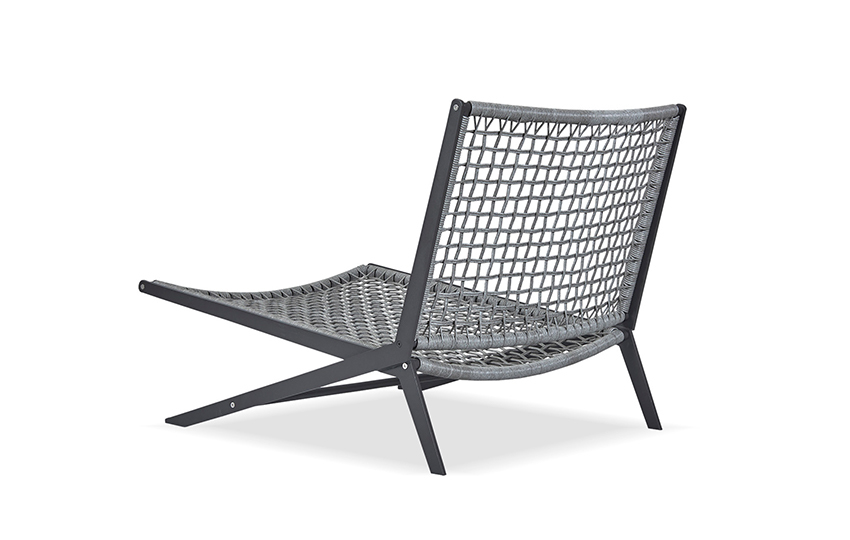 Loop Easy Chair / Lounge Chairs / Harbour Outdoor / Henri Living