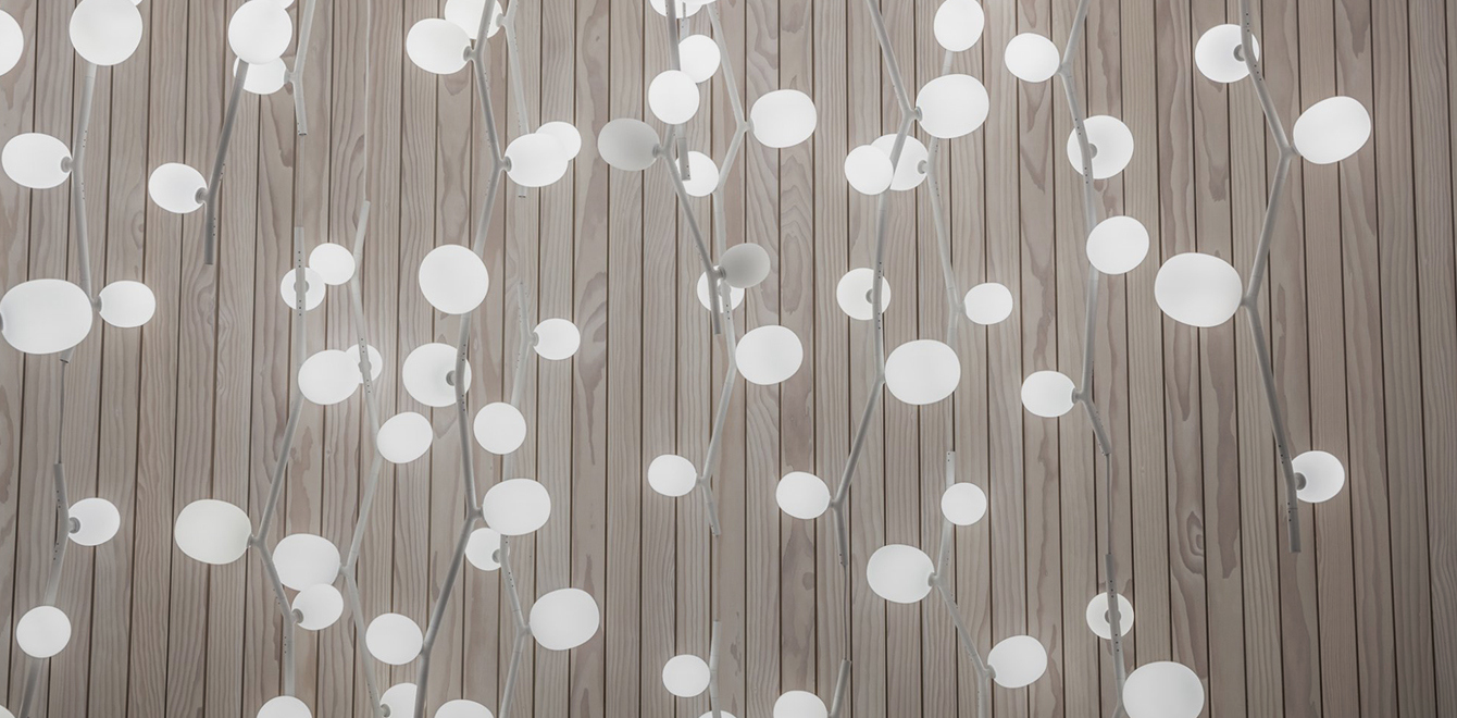 Ivy Vertical Pendant Light / Pendant Lighting / Brokis Lighting / Henri ...