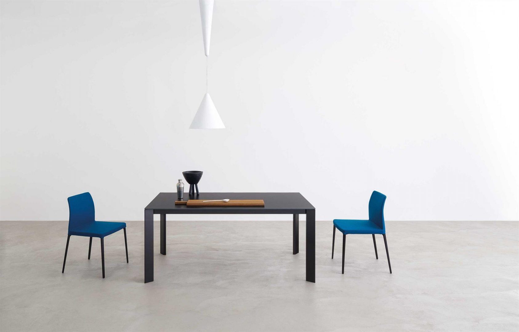 Every + Grid Dining Table / Dining Tables / Desalto / Henri Living